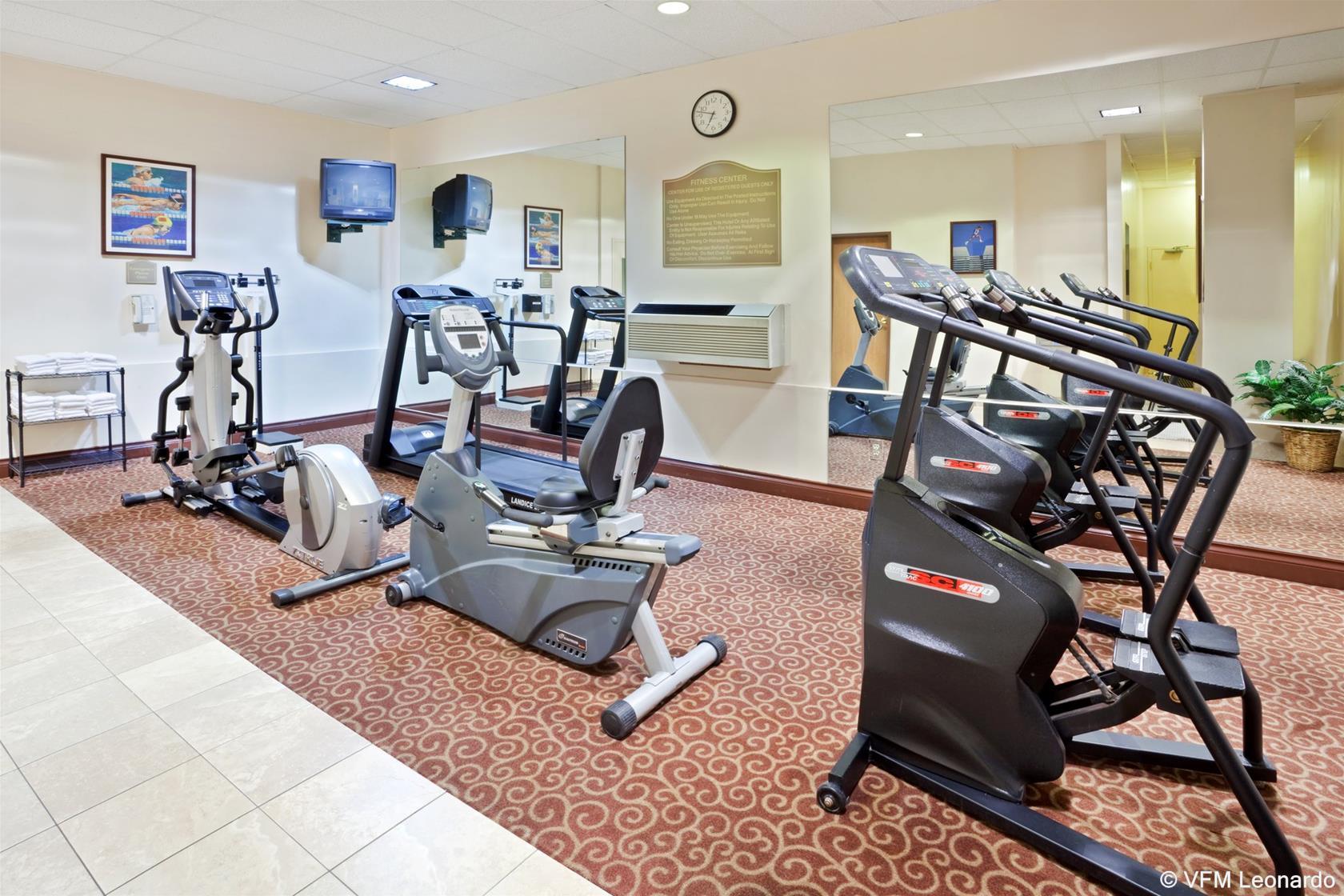 Holiday Inn Express & Suites Seattle - City Center 2026 Deals