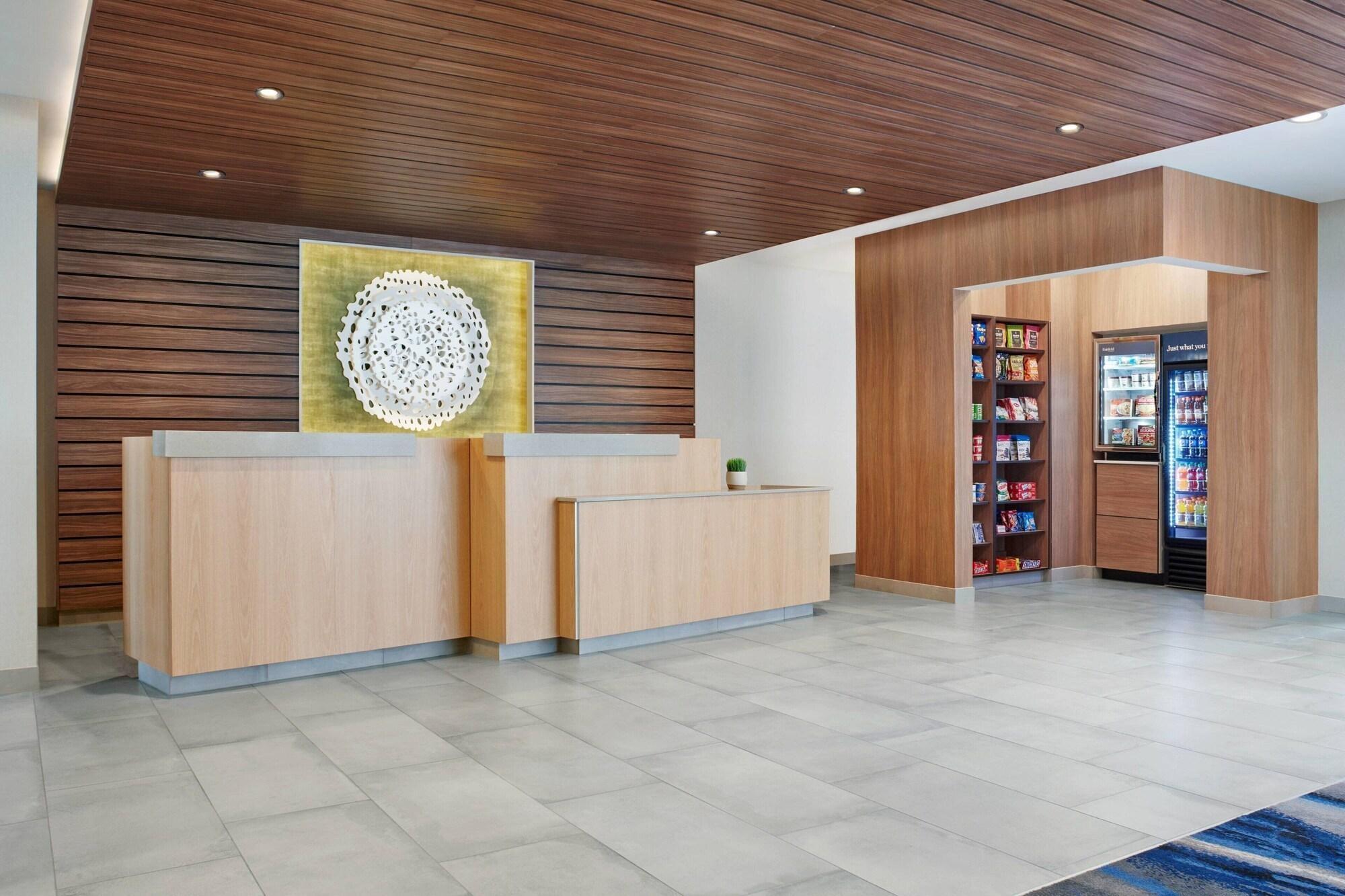 Holiday Inn Express & Suites Seattle - City Center 2026 Deals