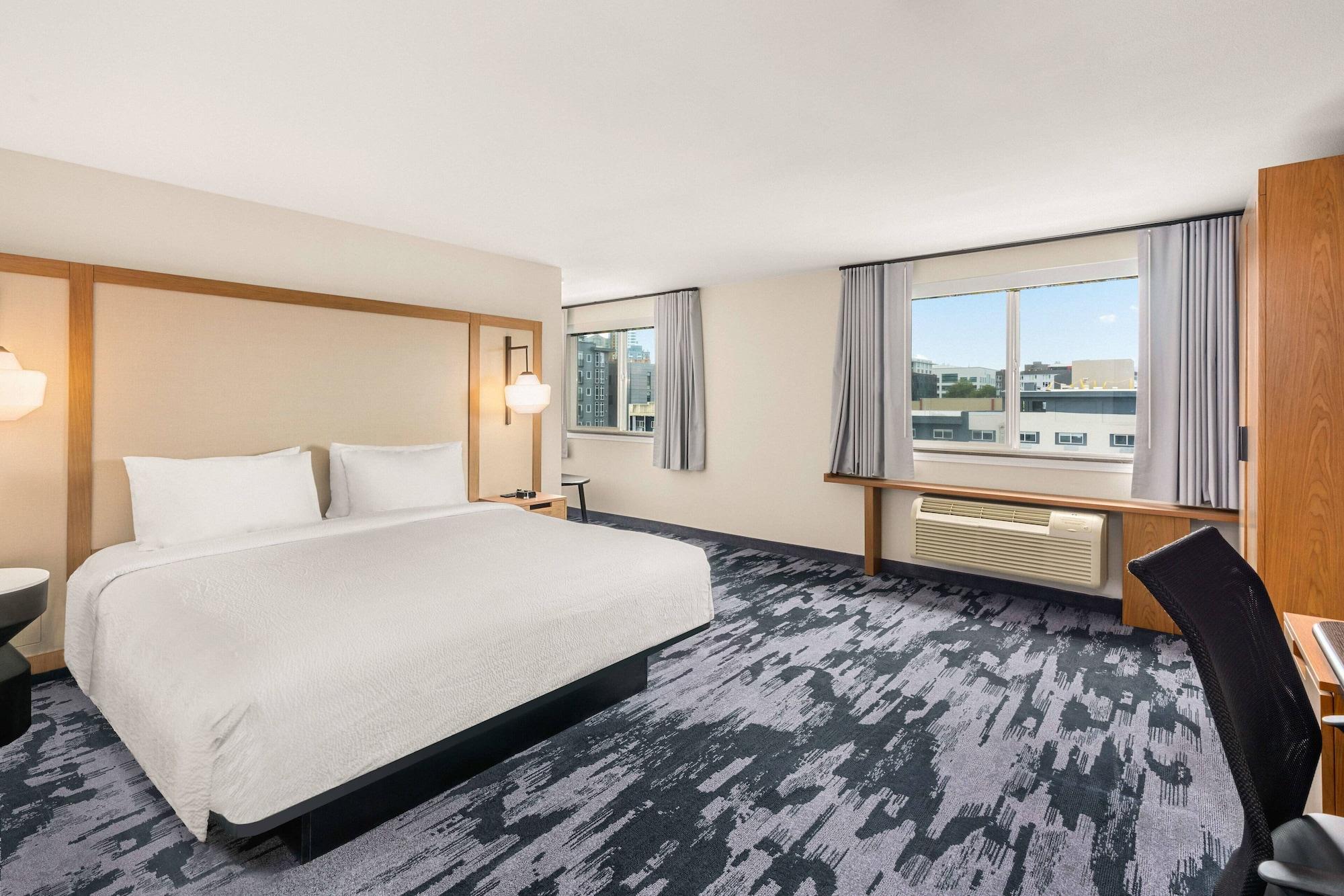 Holiday Inn Express & Suites Seattle - City Center 2026 Deals